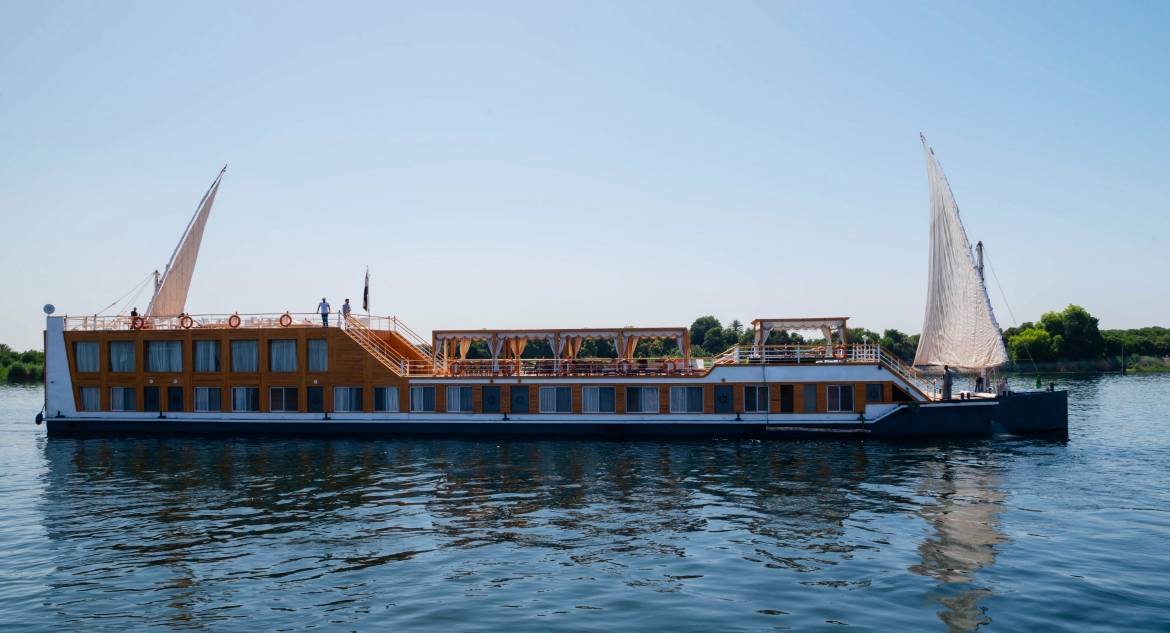 home Dahabeya Queen ANAT